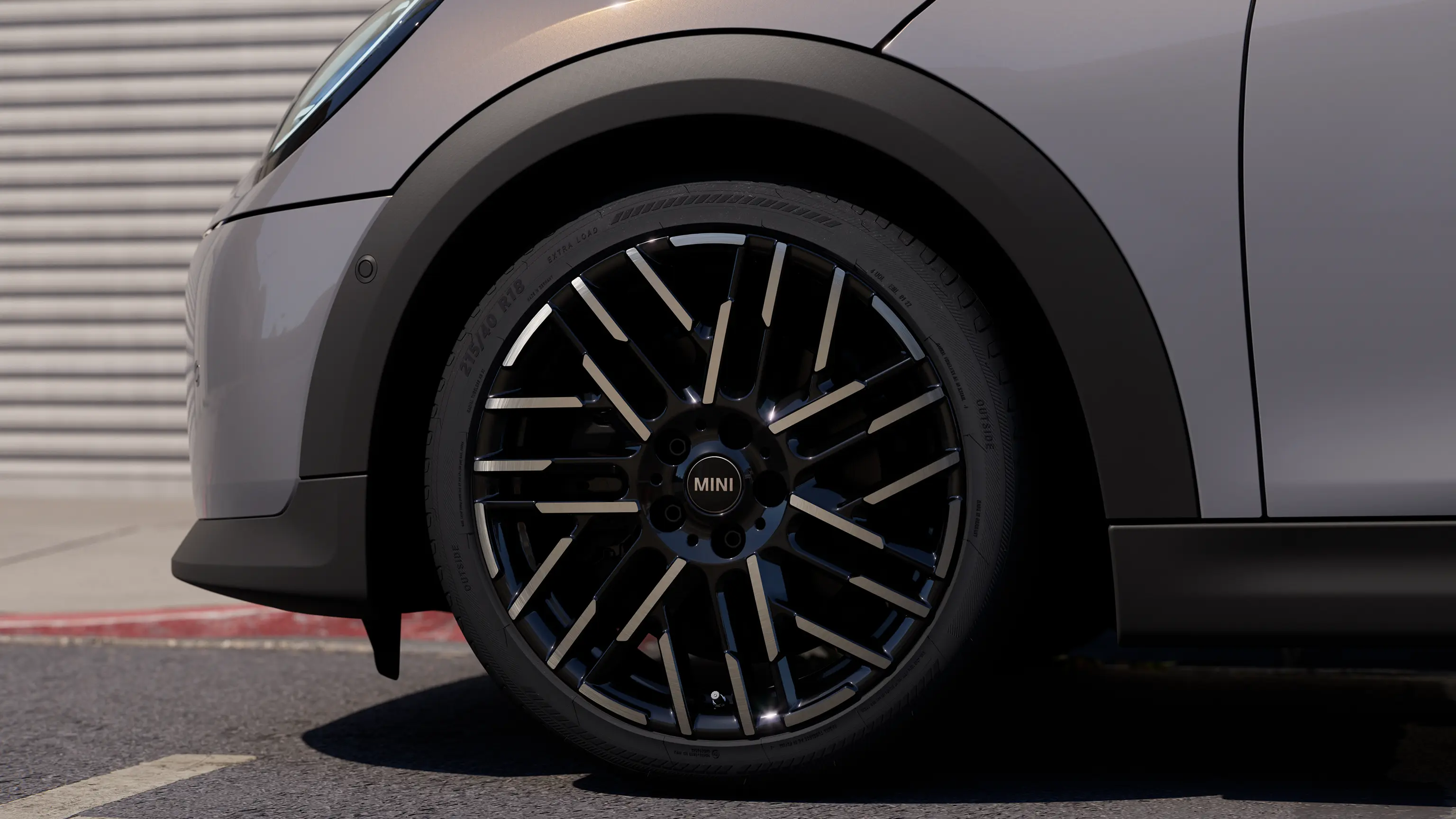 MINI Cooper -avoauto renkaat | MINI FI